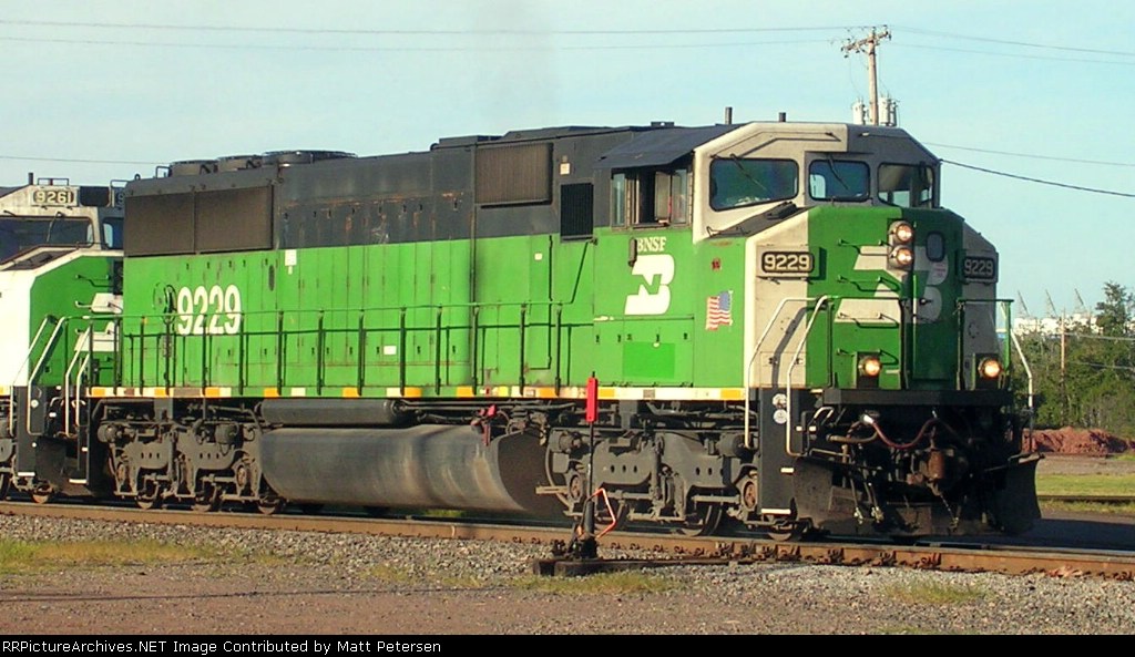 BNSF 9229